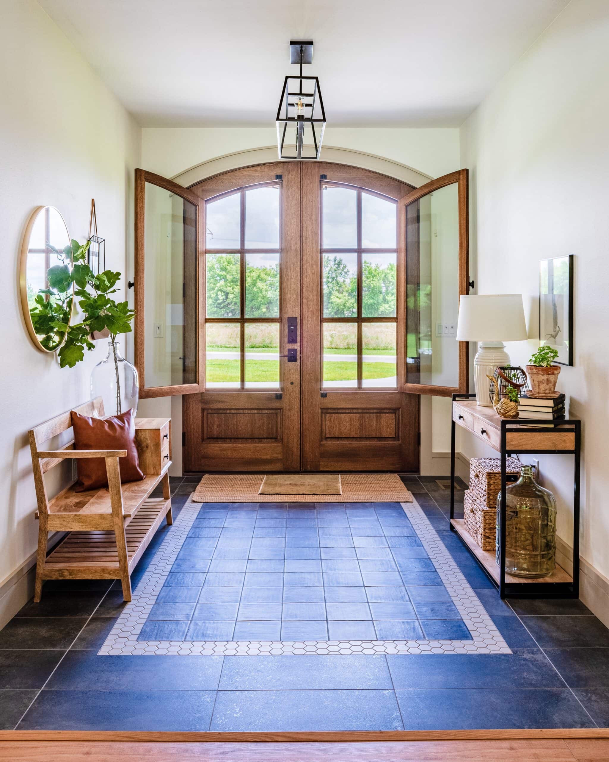 Arts Craftsman Entryway